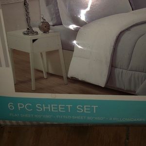 Bella Russo | Bedding | Bella Russo Queen Comforter Set | Poshmark
